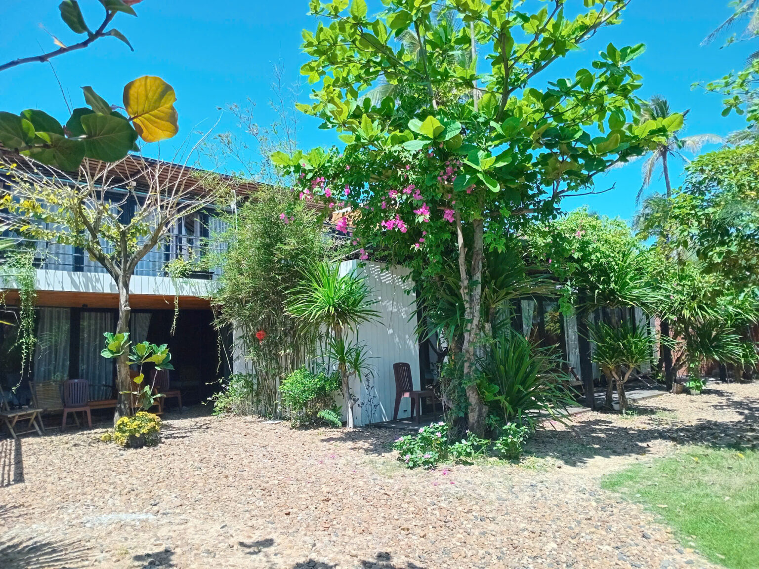 Homestay Long Thủy Song Ngư House - Phòng Superior (2 giường 1,4m ...